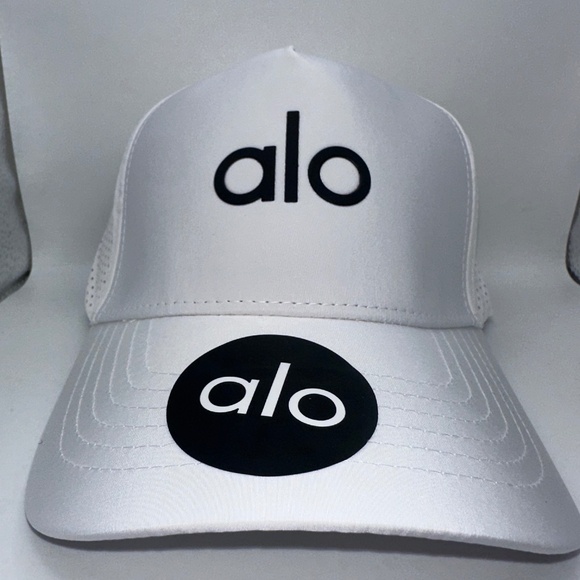 ALO Yoga | Accessories | Alo Performance District Trucker Hat | Poshmark